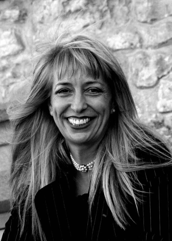 You and Me: The Neuroscience of Identity - Notting Hill Editions